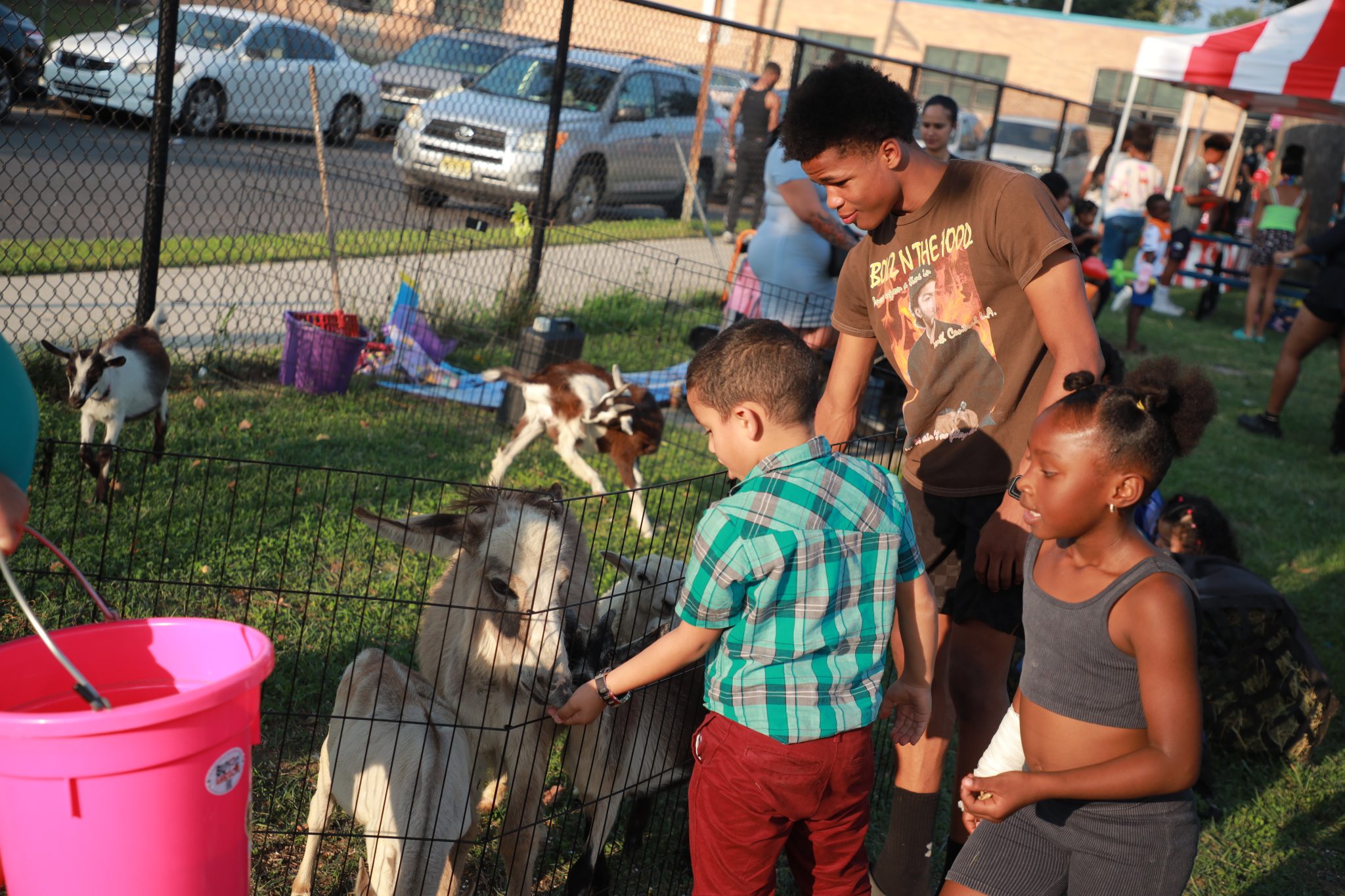 METRO FUN NIGHT CARNIVAL - Camden County Police Department